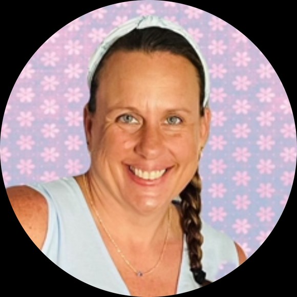 Jamie's Closet (@jamieredington) | Poshmark